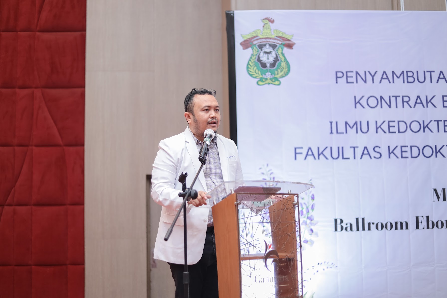 Tentang Kami - IKFR Unhas